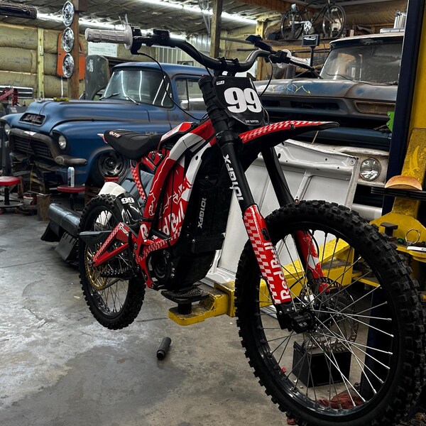 Surron Light Bee X Graphics Kit SQUARE TEK Grey Stickers Decals ...