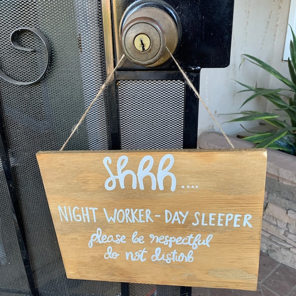 Night Shift Worker Sleeping Wood Door Sign, Do Not Disturb Sign, Nurse ...
