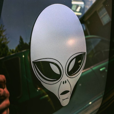 ALIEN Decal Sticker Car Decal Laptop Decal Choice of Colors & Sizes - Etsy