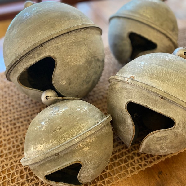 Jumbo Weathered Tin Jingle Bell Medium Size Christmas Decorating Metal ...