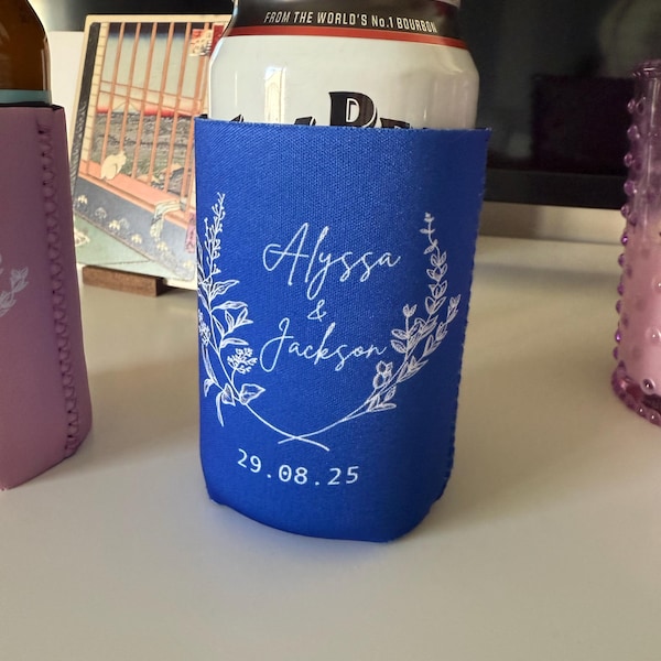 5mm Neoprene Overlocked Stubbies With Base | Custom Illustration ...