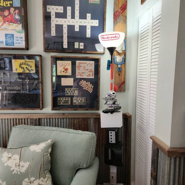 Nintendo Plug Key Chain Holder Organizer - NES SNES N64 Gamecube - Real ...