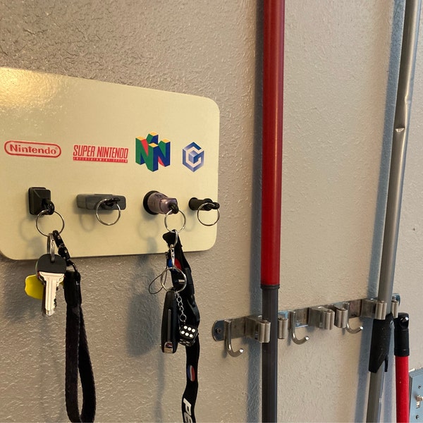 Nintendo Plug Key Chain Holder Organizer - NES SNES N64 Gamecube - Real ...