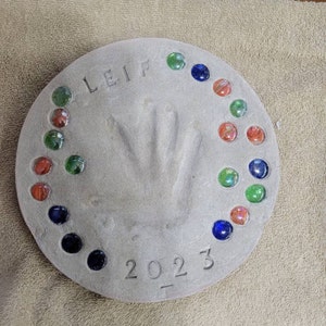 Colored DIY Stepping Stone Kit Handprint Stepping Stone - Etsy