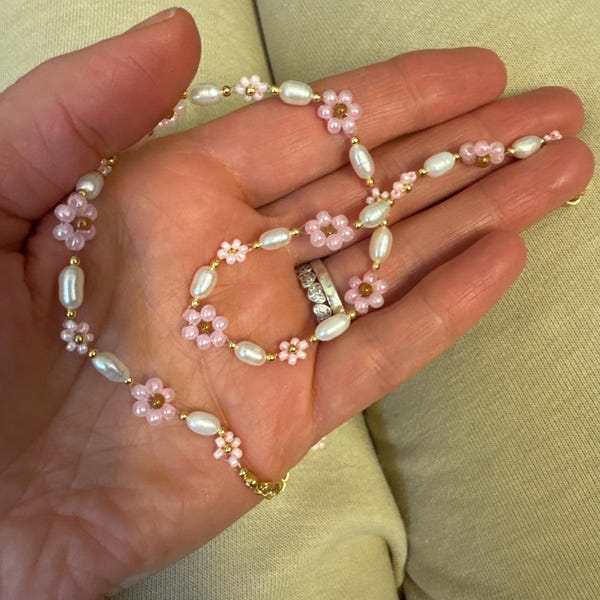 Beaded Daisy Flower Bracelets Tutorial - Matching Design: DIY Handmade ...