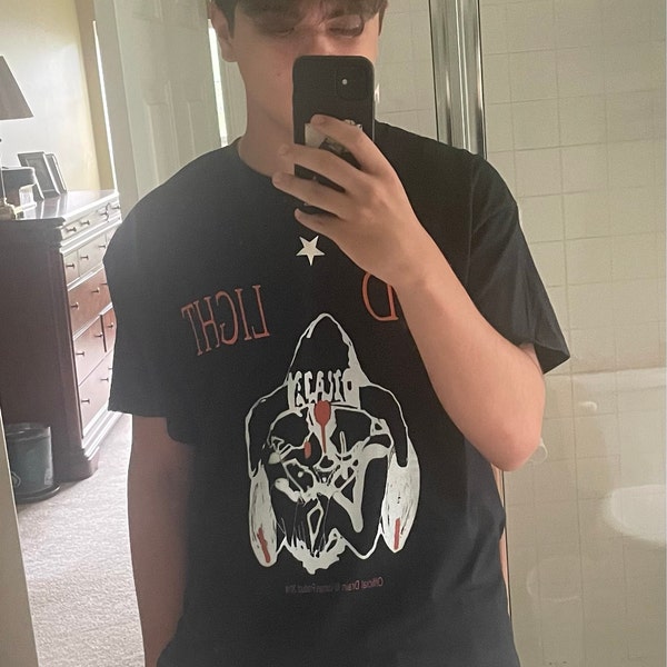 Thiqqq BLADEE DRAIN GANG Red Light Tee - Etsy
