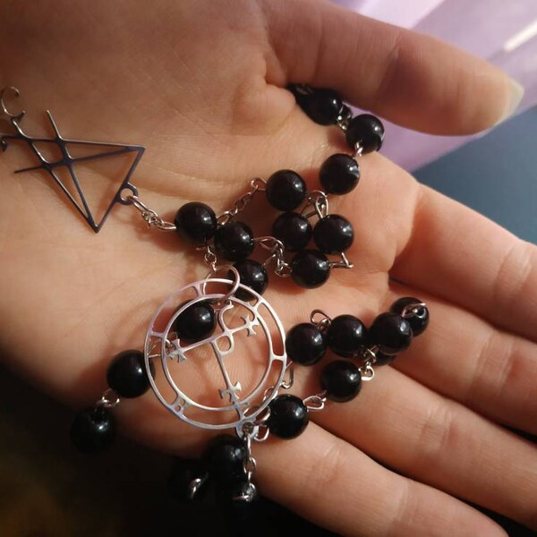 Labubu "beetlejuice" | Horror Goth | Stile Creepy Cute - Gothic ...