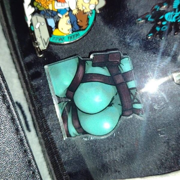 Solid Snake Dummy THICC Booty Magnet - Etsy