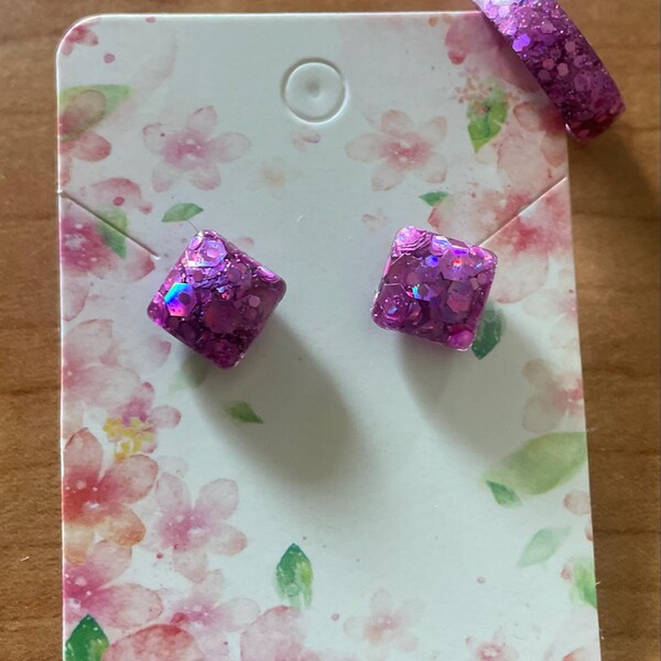 White Iridescent Resin Ring. White Rainbow Iridescent Resin Ring ...