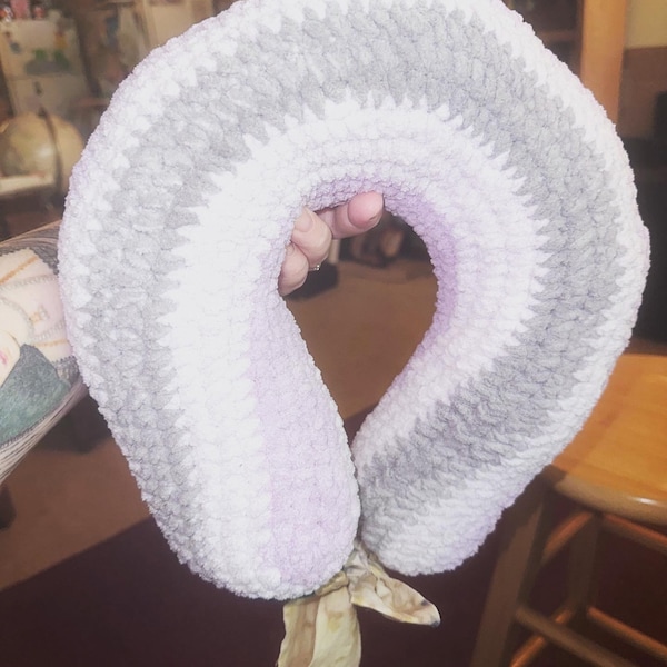 Crochet Pattern: Neck Pillow (3 Sizes) - by Luluslittleshop - Etsy