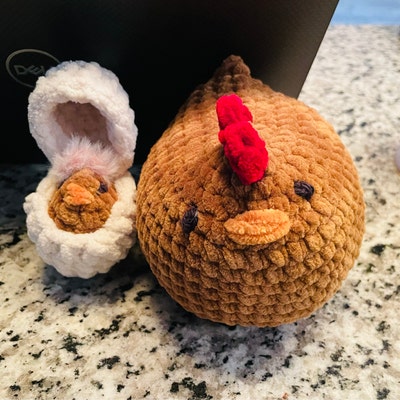 Mama and Mini Mabel Chicken CROCHET PATTERN - Etsy