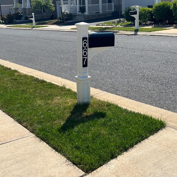 Hanging Reflective Mailbox Post Sign, Ariel Font, up to 5 Numbers - Etsy