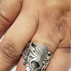 Cthulhu Ring Handcrafted Pewter Ring Adjustable Men's Ring Doctor Gus ...