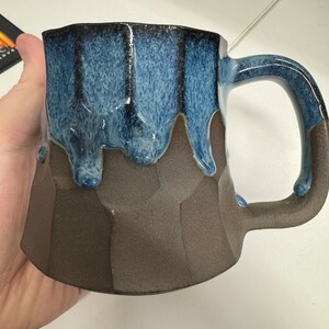 10 Oz Handmade Ceramic Mugs With Blue Interior, White/red/grey ...