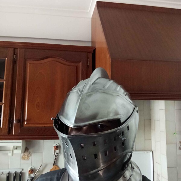 Viking Ouroboros Battleworn Shield Uhtred Last Kingdo Authentic Viking ...