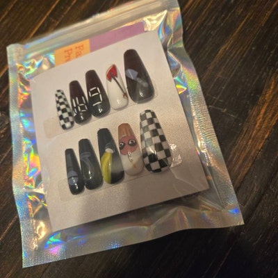 Mothman Cryptic Press on Nails, Reusable - Etsy