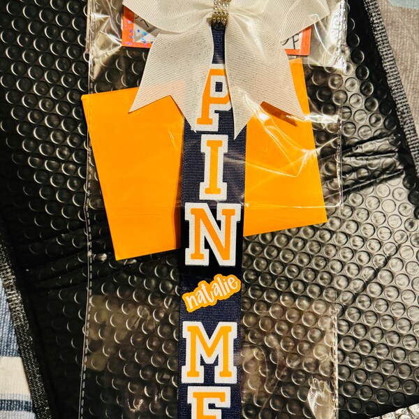 PIN ME Ribbons, Personalized Keychain for Backpacks and Athlete Gifts ...