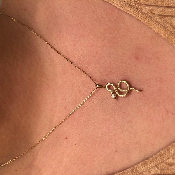 14K Solid Gold Snake Pendant Necklace Serpent Charm Moissanite Necklace ...