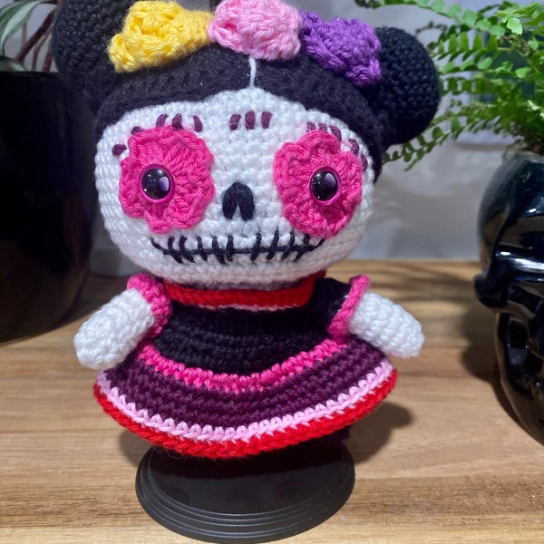 Skull Doll Crochet Pattern, Day of the Dead Amigurumi Doll Pattern, Dia ...