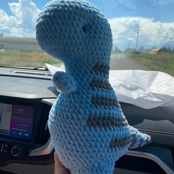 Crochet Pattern: Timothy the T-rex - Etsy Canada