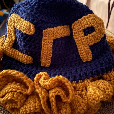 Striped Ruffle Hat standard Ruffles - Etsy