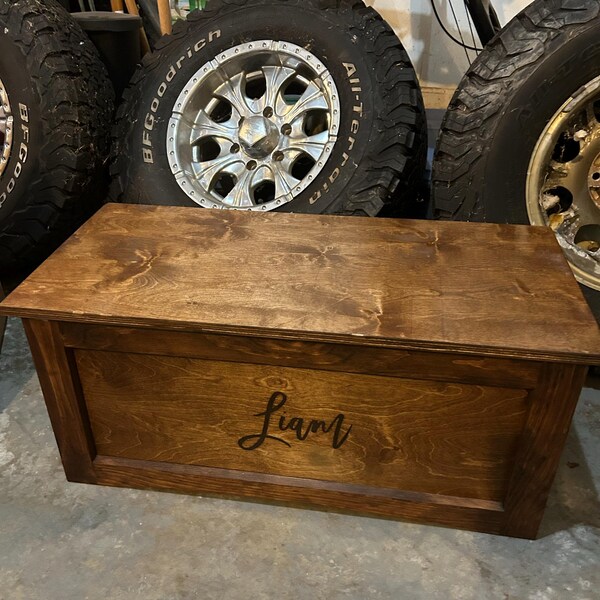 33 Inch Toy Box Shiplap Farmhouse Style / Toy Chest / Blanket Chest ...