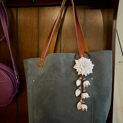 Karen's ORANGE Daisy Small-eeerr Leather Keychain & Charm With Antique ...