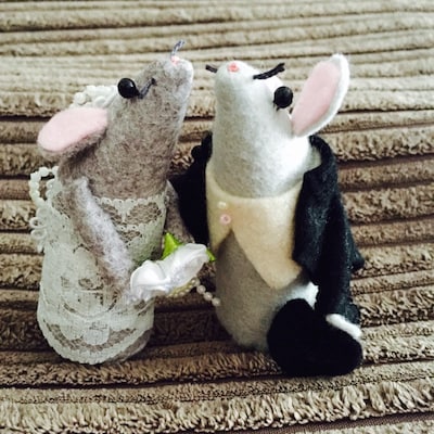 Bespoke Wedding Mice. Customised Bride and Groom Mice. A Wonderful ...