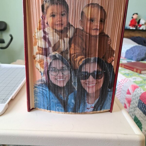 Pattern for a Page Pal, Book Folding Page Holder Pattern, Make a Page ...