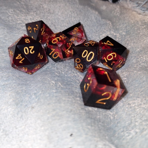 Handmade Sharp Edge Dice Blood Swirl Red Clear Resin Polyhedral Dice ...