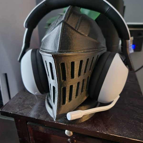 Lothric Knight Headphone Stand | Knight Perfect Gamer Gift | Lothric ...