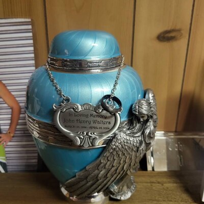 Suzie Q Urns Express Shipping Options - Etsy