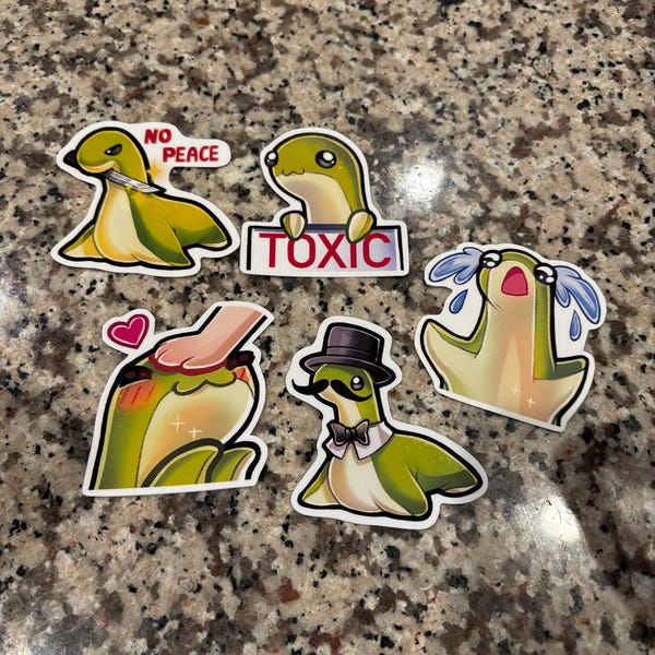 Nessie Vinyl Sticker - Apex Legends | Gaming Cute Sticker | Kawaii ...