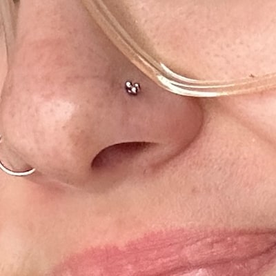 Ultra Tiny 2mm TRI-BEAD Nose Ring Threadless Nose Stud Dainty Nose ...