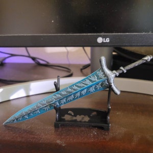 The Last of Us 2 Ellie Space Rocket Pin/keychain/necklace - Etsy