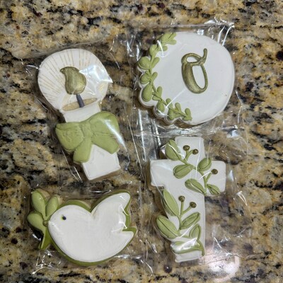 12 Graduation Floral Cookies, Prom Cookies, Senior Sugar Cookies, Class ...