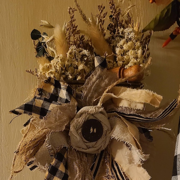 Farmhouse Rag Bow Messy Bow Primitive Bow Fabric Bow Black and Cream ...