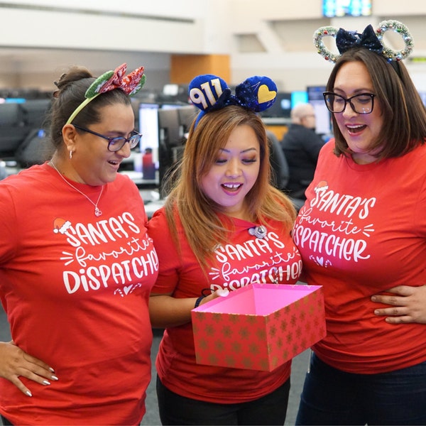 911 Dispatcher Gift, Santas Favorite Dispatcher Shirt 911 Dispatcher ...