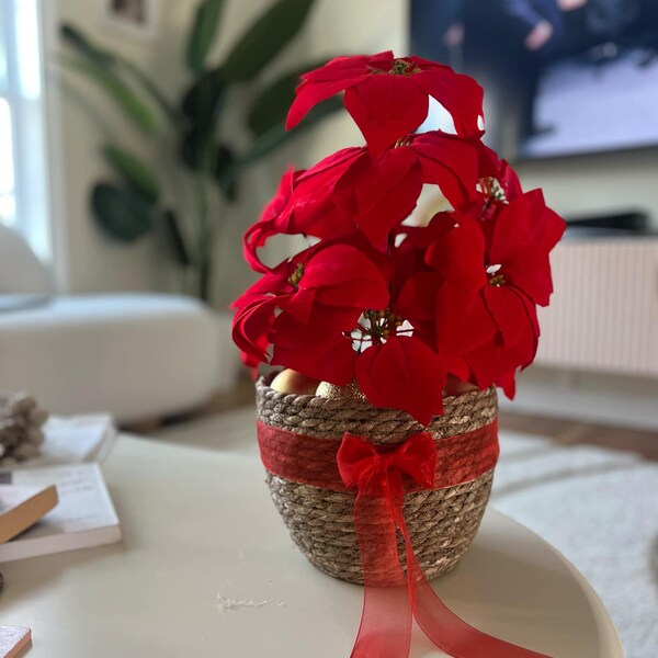 Luxury Heart-shaped Artificial Flower Box for Her– Artificial Roses ...
