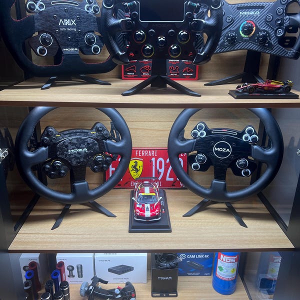 Fanatec QR2 Steering Wheel Wall or Aluminum Profile Mount | Quick ...