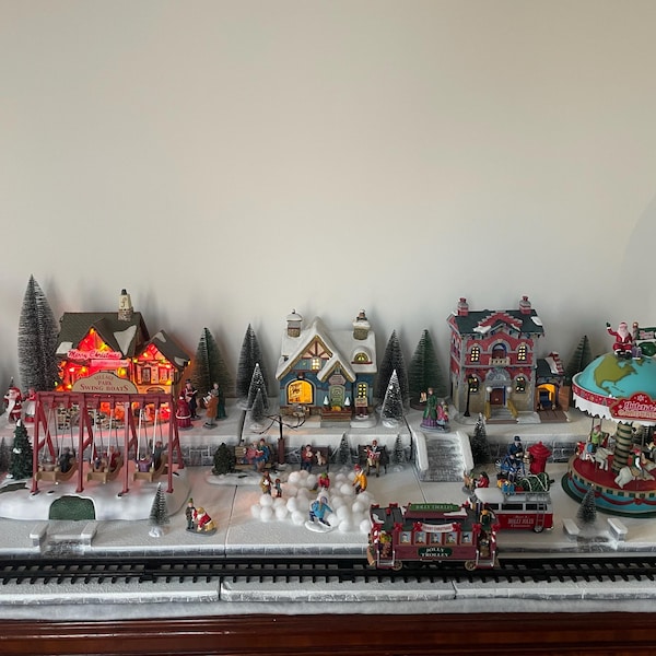 HALLOWEEN Fall Village Display Platform for Lemax / Department 56 ...