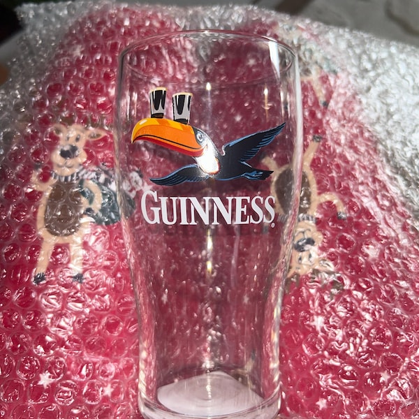 Personalised Guinness Pint Glass | Engraved Guinness Beer Glass ...