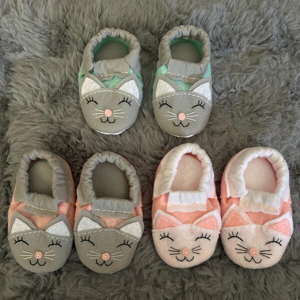New Colors Fleece Dinosaur Feet Baby Soft Sole Slippers Fleece Dino ...