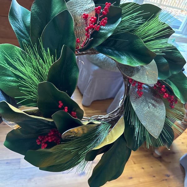 Mini Farmhouse Cedar Wreath, Greenery Wreath, Year Round Wreath, Wall ...