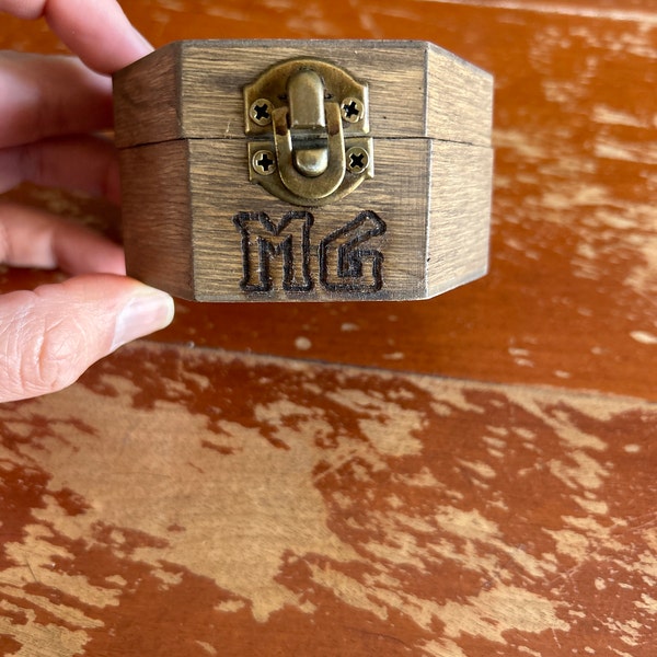 Norse Runes, Elder Futhark Divination Runic Dice, 4 Wooden Dice With ...