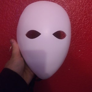 Featureless Mask