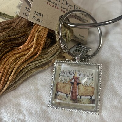 Antique Thread Keep, Needles and Thread Floss Ring, Sewing Thread Keep ...