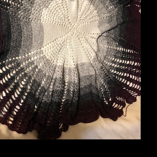 The Lady is A Vamp - Maroon and Black Yarn - Gradient Yarn - Burgundy ...