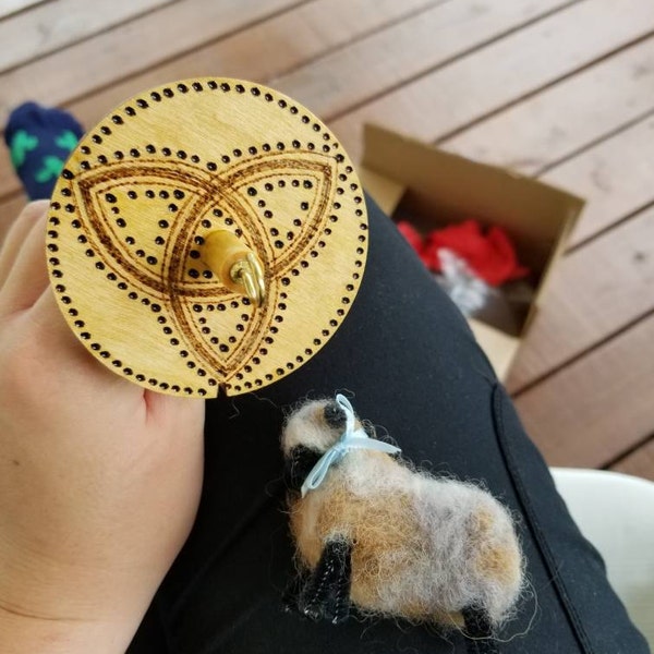 Sheep Pin, Wool Pin, Wool Wrapped Sheep Pin, Lapel Pin, Brooch, Sheep ...