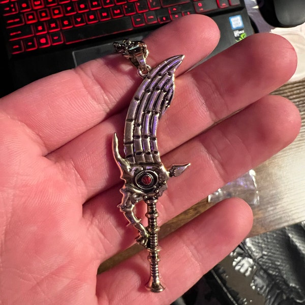 Fire Emblem Relic Weapons - Pins Necklace Keychain - 3 Houses - Byleth ...